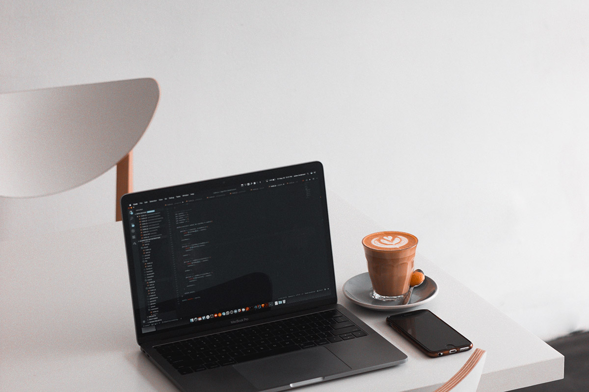 Css3 Web Design Examples For Your Inspiration Newlyweds On A Budget