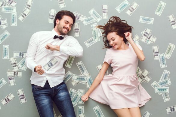 Newlyweds on a Budget - Money, Love and Marriage