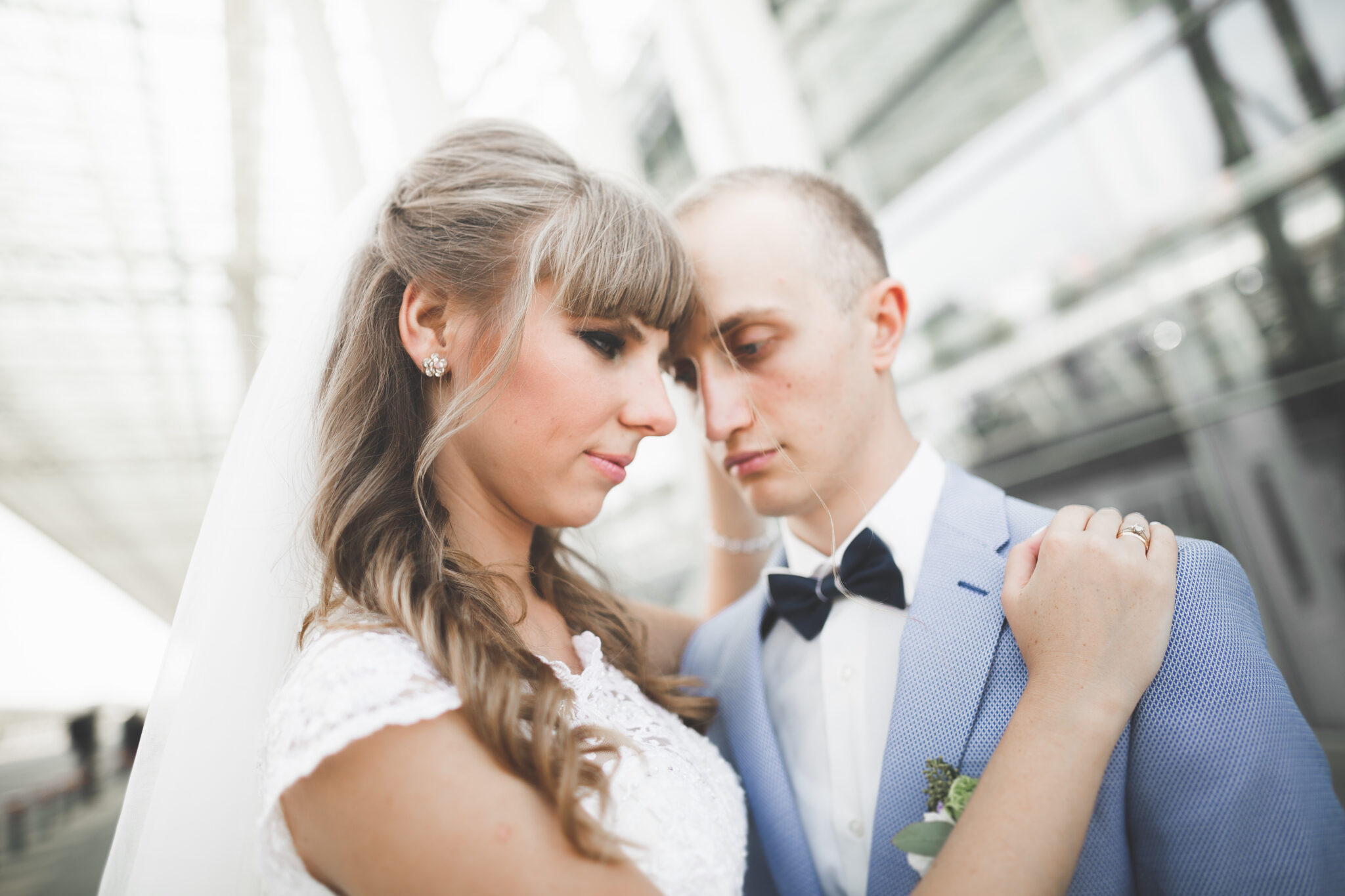 Countdown to Heartbreak? 10 Signs at Your Wedding That Say It Won't Last